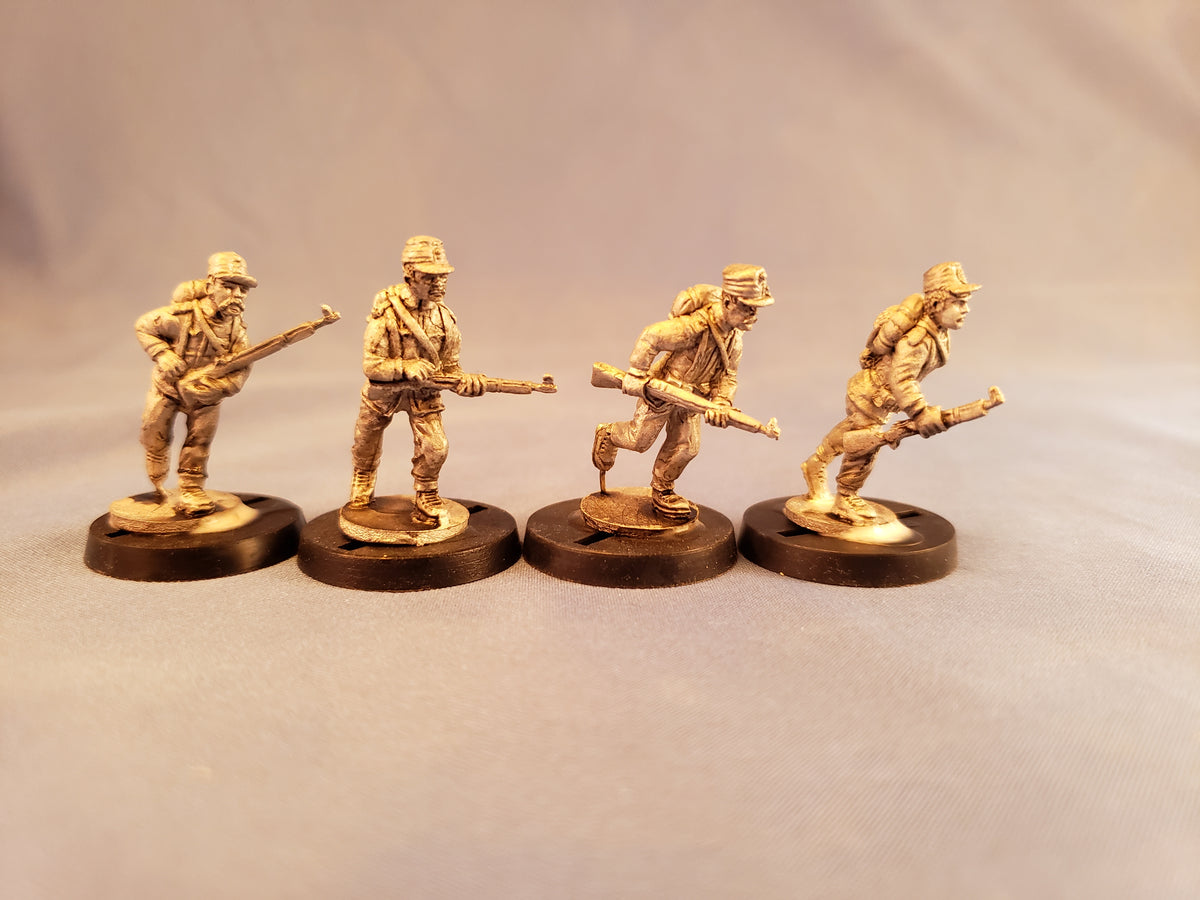 Skirmishers Advancing – Wee Wolf Miniatures